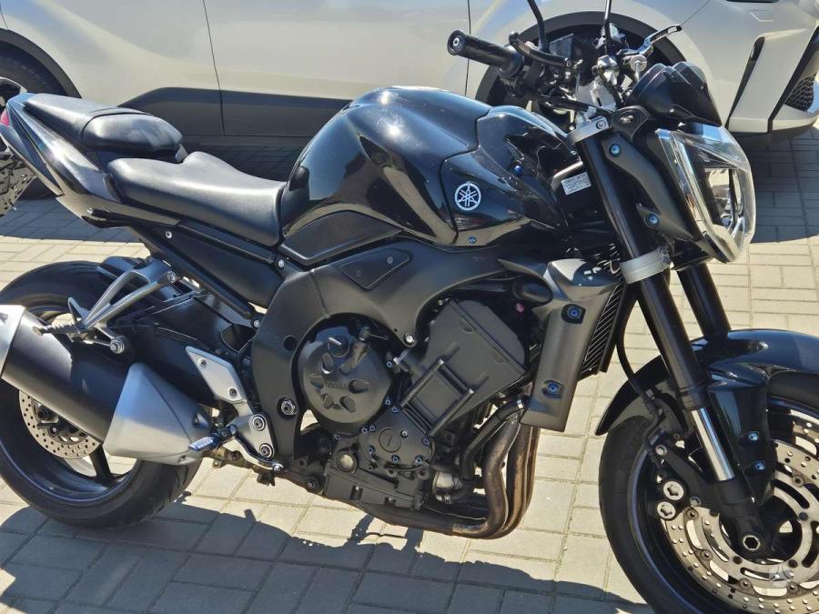 Yamaha FZ1 2008 in Alytus, with an engine capacity of 1.00 L and mileage of 39 thousand km for 3750 €, photo 7 on AUTOMOTO.COM.LV