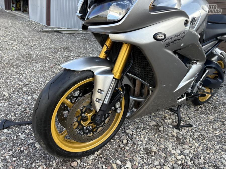 Yamaha FZ1 2008 Kelmė, ar dzinēja tilpumu 1.00 L un nobraukumu 32 tūkst. km par 2230 €, foto 9 vietnē AUTOMOTO.COM.LV