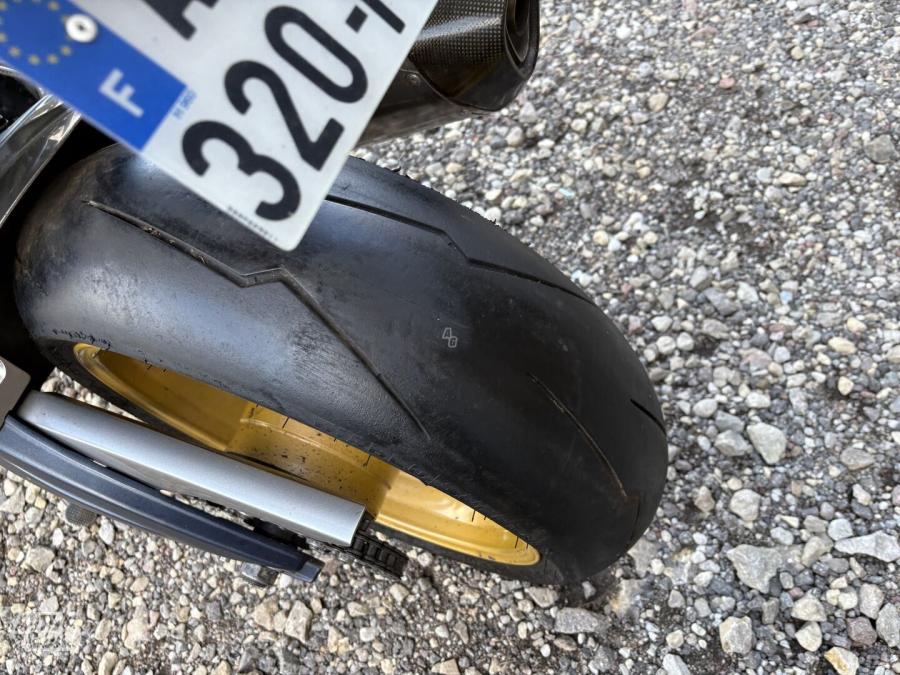Yamaha FZ1 2008 Kelmė, ar dzinēja tilpumu 1.00 L un nobraukumu 32 tūkst. km par 2230 €, foto 12 vietnē AUTOMOTO.COM.LV