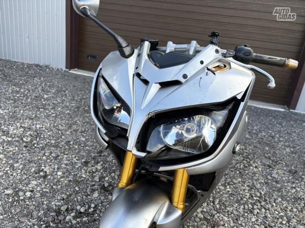Yamaha FZ1 2008 Kelmė, ar dzinēja tilpumu 1.00 L un nobraukumu 32 tūkst. km par 2230 €, foto 8 vietnē AUTOMOTO.COM.LV