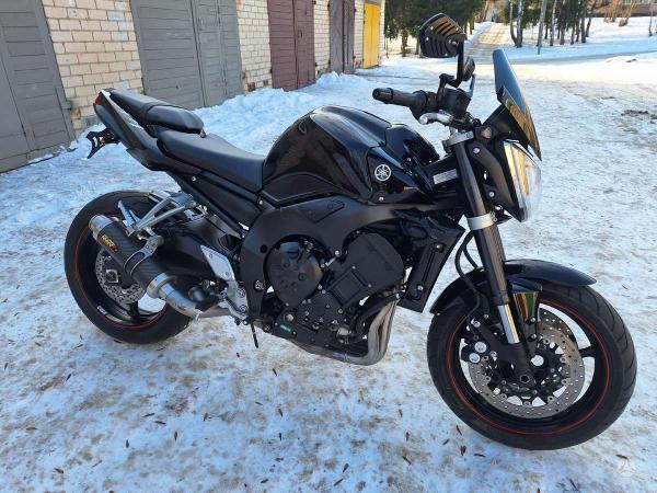 Ямаха FZ1 2009 в Пренай, объемом двигателя 1.00 л и пробегом 27 тыс. км за 4150 €, фото 2 на AUTOMOTO.COM.LV