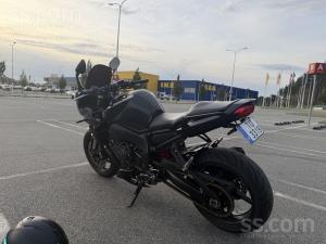 Yamaha FZ1 2009 in Riga, with an engine capacity of 1.00 L and mileage of 0 thousand km for 3700 €, photo 7 on AUTOMOTO.COM.LV