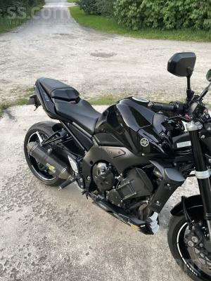 Yamaha FZ1 2010 in Riga, with an engine capacity of 1.00 L and mileage of 0 thousand km for 5580 €, photo 3 on AUTOMOTO.COM.LV