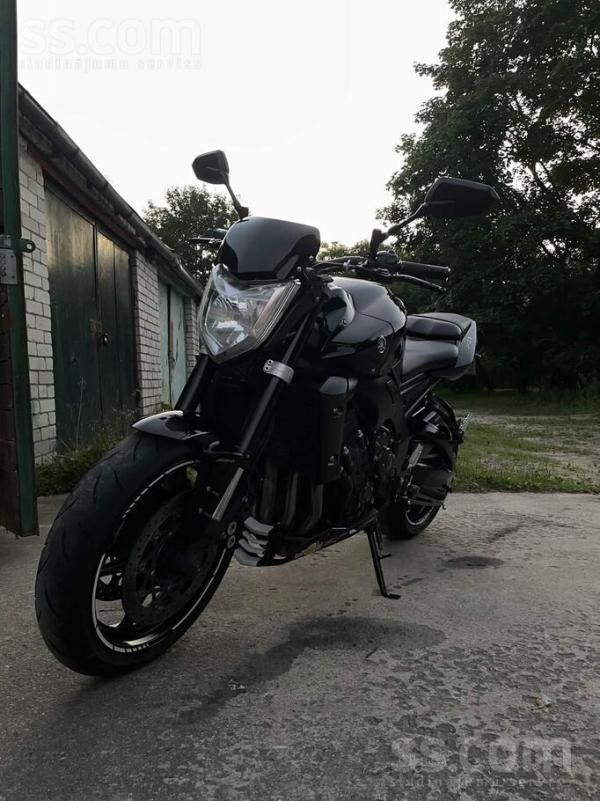 Yamaha FZ1 2010 Rīga, ar dzinēja tilpumu 1.00 L un nobraukumu 0 tūkst. km par 5580 €, foto 3 vietnē AUTOMOTO.COM.LV