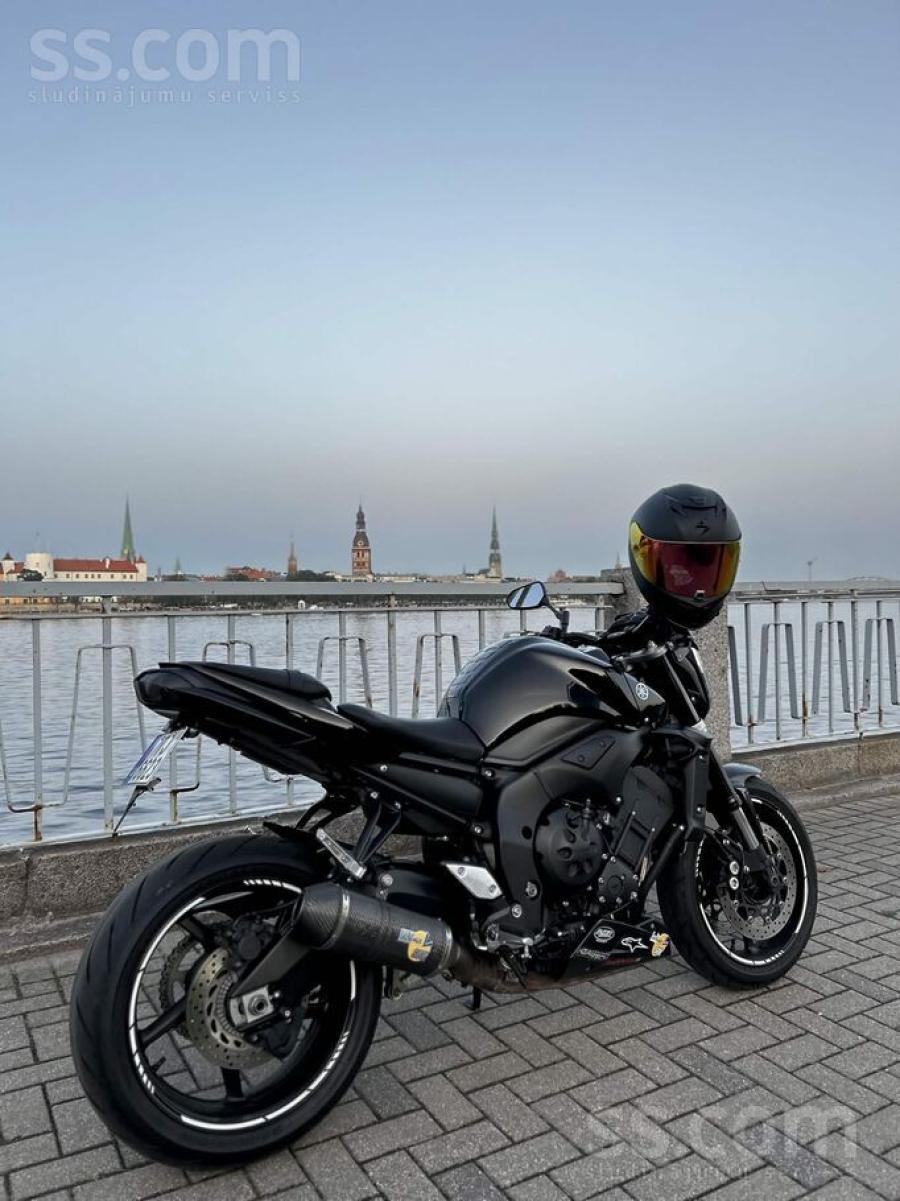 Yamaha FZ1 2010 in Riga, with an engine capacity of 1.00 L and mileage of 0 thousand km for 5580 €, photo 1 on AUTOMOTO.COM.LV