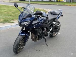 Yamaha FZ1 2010 in Kaunas, with an engine capacity of 1.00 L and mileage of 43 thousand km for 4150 €, photo 3 on AUTOMOTO.COM.LV