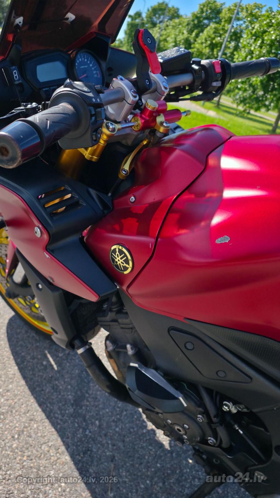 Red Yamaha FZ1 2006 in Tallinn, with an engine capacity of 1.00 L and mileage of 40 thousand km for 2900 €, photo 5 on AUTOMOTO.COM.LV