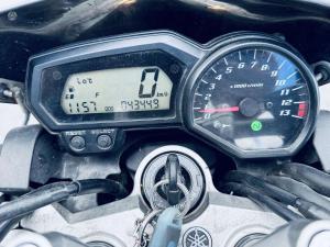 White Yamaha FZ1 2008 in Utena, with an engine capacity of 1.00 L and mileage of 43 thousand km for 3700 €, photo 6 on AUTOMOTO.COM.LV