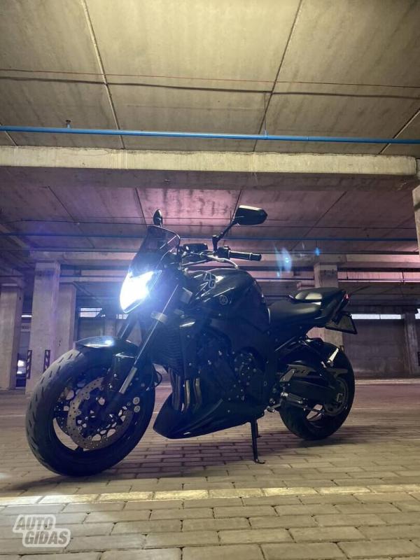 Black Yamaha FZ1N 2007 in Siauliai, with an engine capacity of 1.00 L and mileage of 57 thousand km for 6999 €, photo 2 on AUTOMOTO.COM.LV