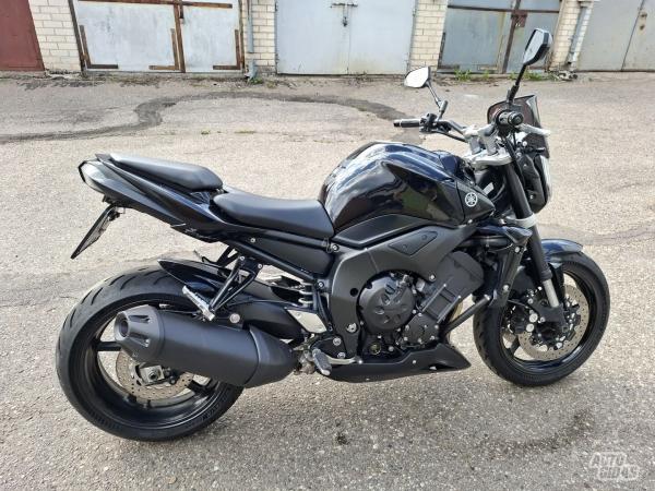 Black Yamaha FZ1N 2007 in Siauliai, with an engine capacity of 1.00 L and mileage of 57 thousand km for 6999 €, photo 3 on AUTOMOTO.COM.LV