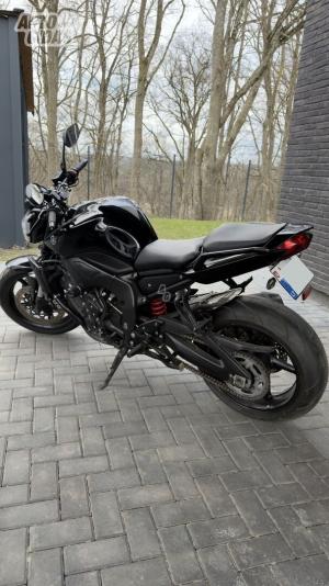 Black Yamaha FZ1N 2008 in Kaunas, with an engine capacity of 1.00 L and mileage of 60 thousand km for 4000 €, photo 6 on AUTOMOTO.COM.LV