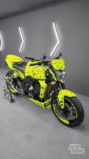 Melns Yamaha FZ1N 2009 Viļņa, ar dzinēja tilpumu 1.00 L un nobraukumu 41 tūkst. km par 4999 €, foto 3 vietnē AUTOMOTO.COM.LV