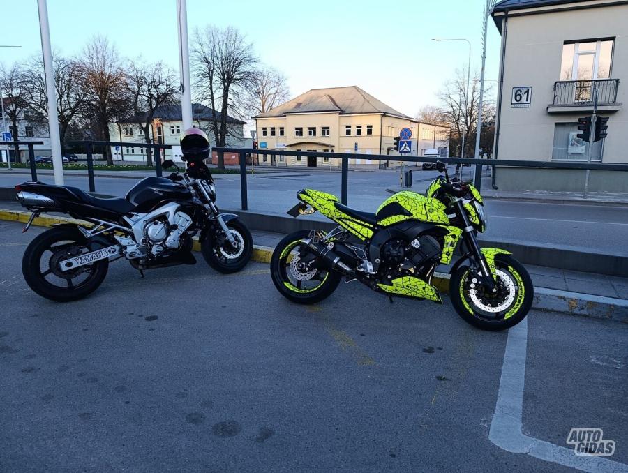 Melns Yamaha FZ1N 2009 Viļņa, ar dzinēja tilpumu 1.00 L un nobraukumu 41 tūkst. km par 4999 €, foto 7 vietnē AUTOMOTO.COM.LV