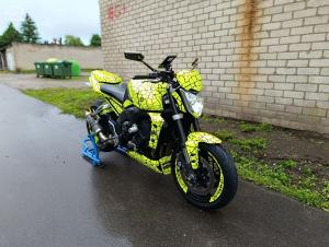 Melns Yamaha FZ1N 2009 Viļņa, ar dzinēja tilpumu 1.00 L un nobraukumu 41 tūkst. km par 4999 €, foto 14 vietnē AUTOMOTO.COM.LV