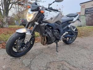 Grey Yamaha FZ1N 2006 in Panevezys, with an engine capacity of 1.00 L and mileage of 56 thousand km for 3500 €, photo 2 on AUTOMOTO.COM.LV