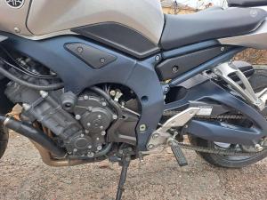 Grey Yamaha FZ1N 2006 in Panevezys, with an engine capacity of 1.00 L and mileage of 56 thousand km for 3500 €, photo 12 on AUTOMOTO.COM.LV