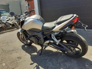 Серый Ямаха FZ1N 2006 в Паневежис, объемом двигателя 1.00 л и пробегом 56 тыс. км за 3450 €, фото 3 на AUTOMOTO.COM.LV