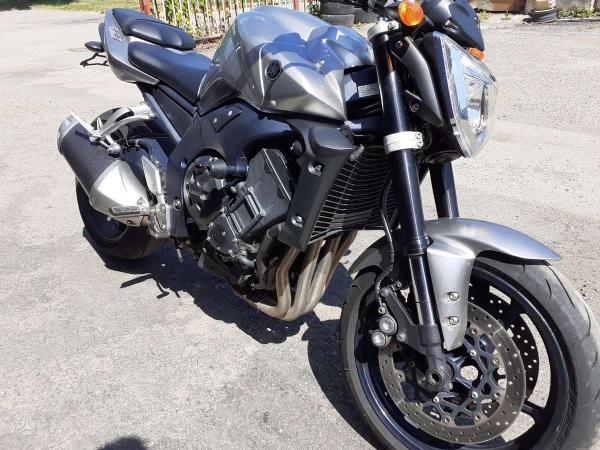 Серый Ямаха FZ1N 2006 в Паневежис, объемом двигателя 1.00 л и пробегом 56 тыс. км за 3450 €, фото 8 на AUTOMOTO.COM.LV