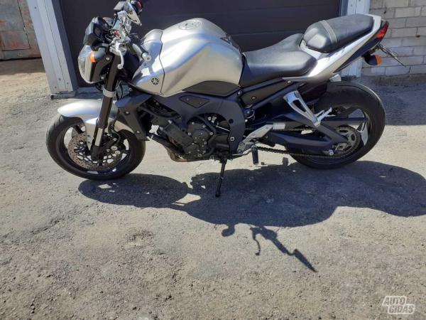 Grey Yamaha FZ1N 2007 in Panevezys, with an engine capacity of 1.00 L and mileage of 56 thousand km for 3550 €, photo 1 on AUTOMOTO.COM.LV