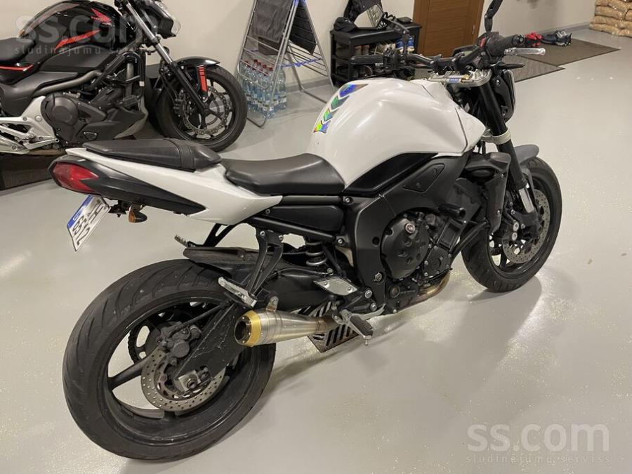 Yamaha FZ1N 2006 in Riga, with an engine capacity of 1.00 L and mileage of 0 thousand km for 2700 €, photo 2 on AUTOMOTO.COM.LV