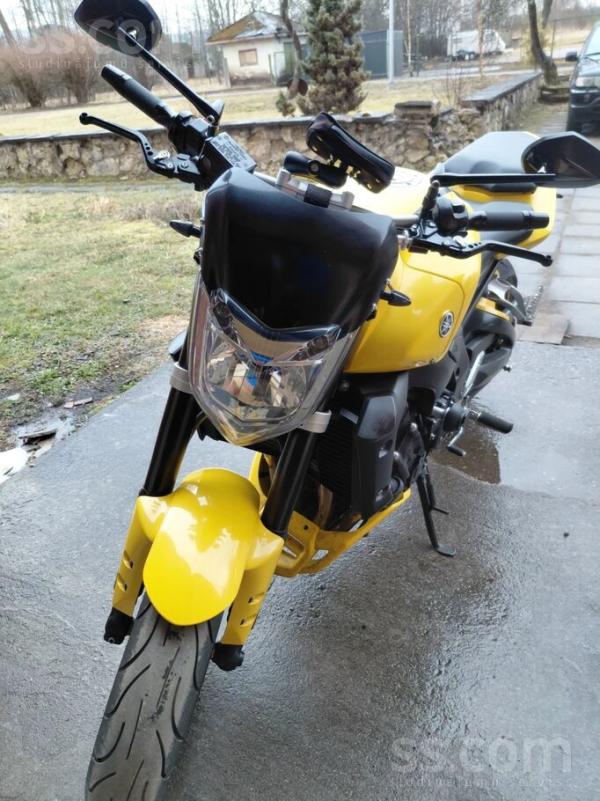 Yamaha FZ1N 2006 in Cesis, with an engine capacity of 1.00 L and mileage of 0 thousand km for 5500 €, photo 2 on AUTOMOTO.COM.LV