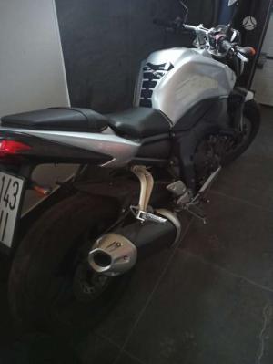 Yamaha FZ1N 2006 in Utena, with an engine capacity of 1.00 L and mileage of 18 thousand km for 3200 €, photo 3 on AUTOMOTO.COM.LV