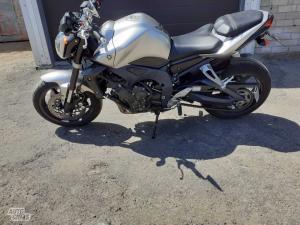 Yamaha FZ1N 2006 Panevēža, ar dzinēja tilpumu 0.00 L un nobraukumu 0 tūkst. km par 3000 €, foto 7 vietnē AUTOMOTO.COM.LV
