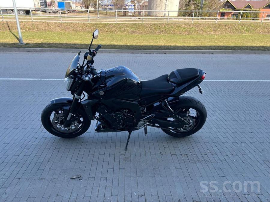 Yamaha FZ1N 2007 Rēzekne, ar dzinēja tilpumu 1.00 L un nobraukumu 0 tūkst. km par 4700 €, foto 5 vietnē AUTOMOTO.COM.LV