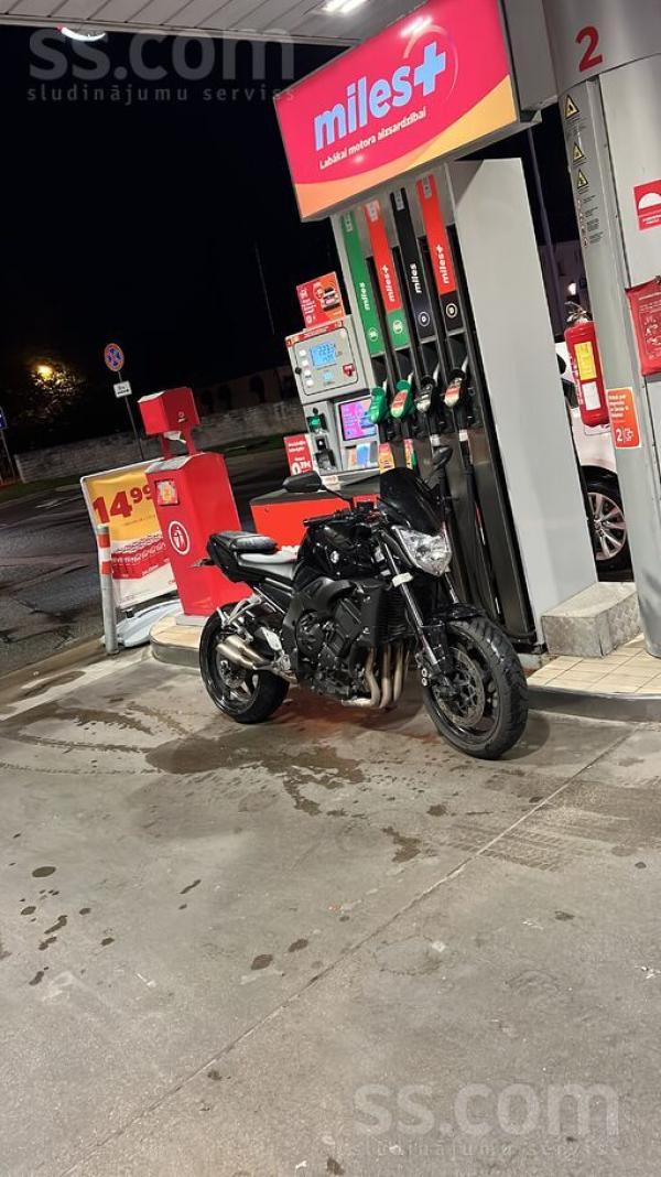 Yamaha FZ1N 2007 Ogre, ar dzinēja tilpumu 1.00 L un nobraukumu 0 tūkst. km par 4000 €, foto 1 vietnē AUTOMOTO.COM.LV