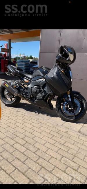 Ямаха FZ1N 2007 в Салдус, объемом двигателя 1.00 л и пробегом 0 тыс. км за 3900 €, фото 4 на AUTOMOTO.COM.LV