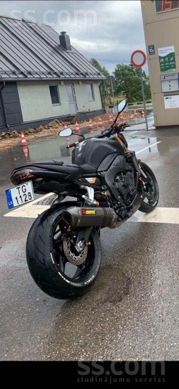 Ямаха FZ1N 2007 в Салдус, объемом двигателя 1.00 л и пробегом 0 тыс. км за 3900 €, фото 4 на AUTOMOTO.COM.LV