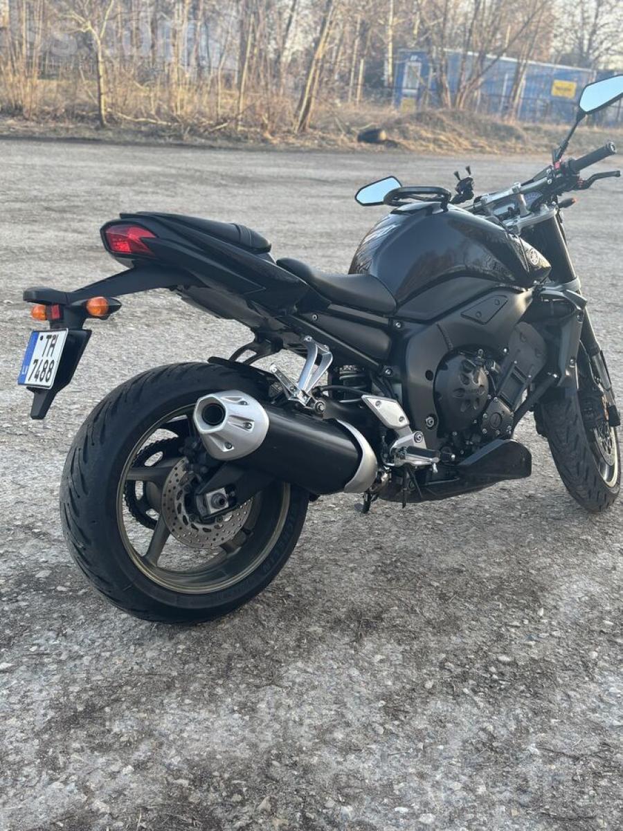 Ямаха FZ1N 2008 в Рига, объемом двигателя 1.00 л и пробегом 0 тыс. км за 5200 €, фото 3 на AUTOMOTO.COM.LV