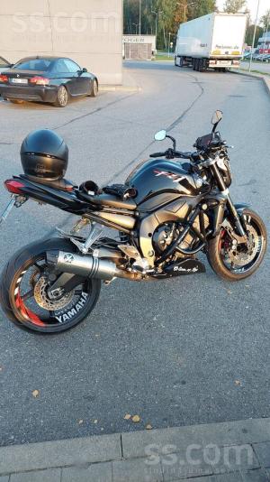 Yamaha FZ1N 2009 Rīga, ar dzinēja tilpumu 1.00 L un nobraukumu 0 tūkst. km par 6700 €, foto 3 vietnē AUTOMOTO.COM.LV
