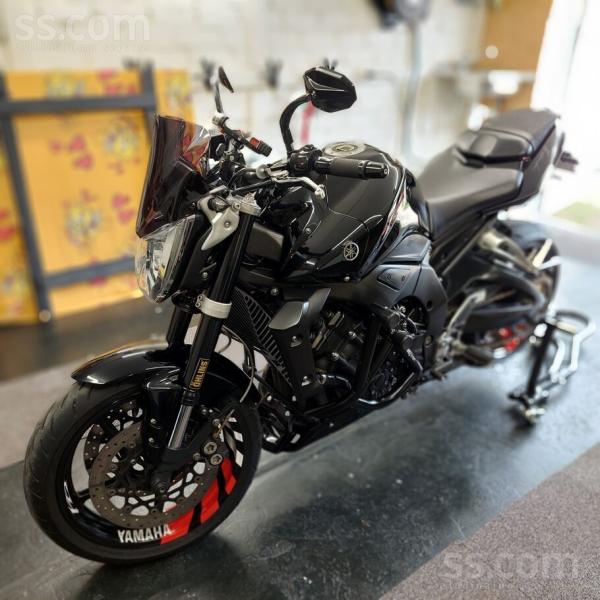 Yamaha FZ1N 2009 Rīga, ar dzinēja tilpumu 1.00 L un nobraukumu 0 tūkst. km par 6500 €, foto 4 vietnē AUTOMOTO.COM.LV
