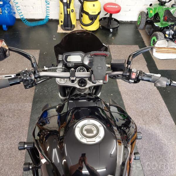 Yamaha FZ1N 2009 Rīga, ar dzinēja tilpumu 1.00 L un nobraukumu 0 tūkst. km par 6500 €, foto 8 vietnē AUTOMOTO.COM.LV