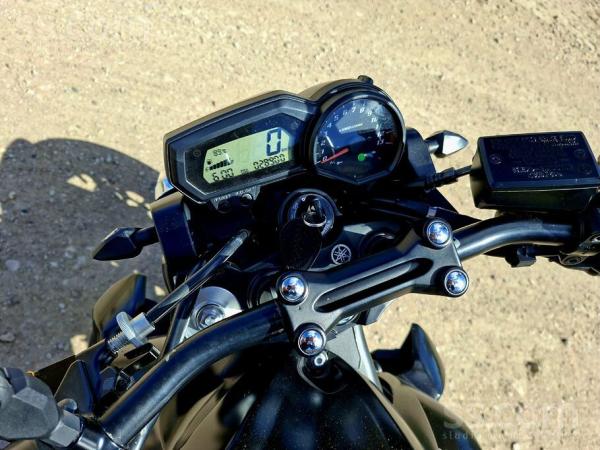 Ямаха FZ1N 2009 в Добеле, объемом двигателя 1.00 л и пробегом 0 тыс. км за 5000 €, фото 4 на AUTOMOTO.COM.LV