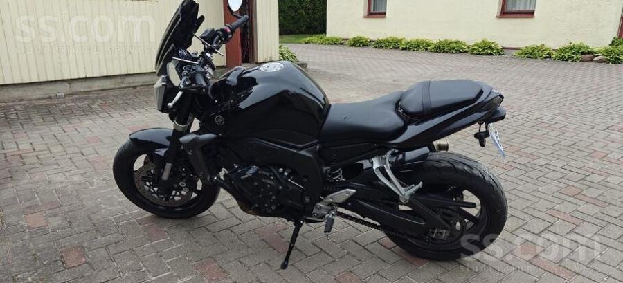 Yamaha FZ1N 2009 in Talsi, with an engine capacity of 1.00 L and mileage of 0 thousand km for 4250 €, photo 6 on AUTOMOTO.COM.LV