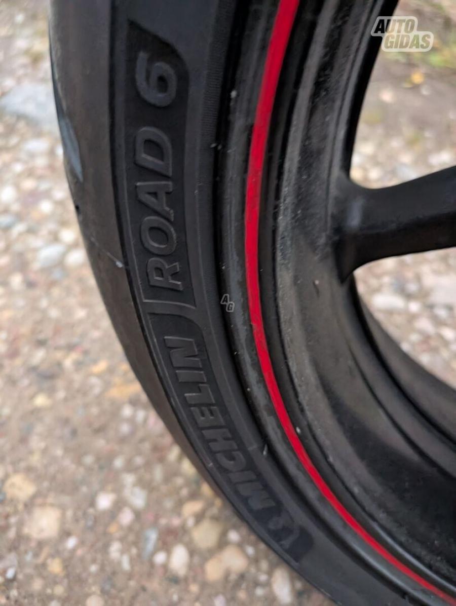 Белый Ямаха FZ1N 2008 в Молетай, объемом двигателя 1.00 л и пробегом 51 тыс. км за 4444 €, фото 25 на AUTOMOTO.COM.LV