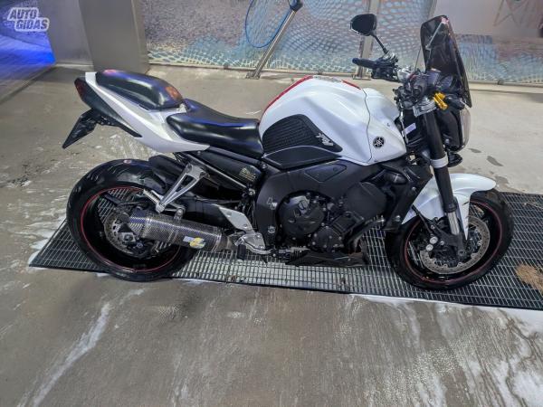 Balts Yamaha FZ1N 2008 Molėtai, ar dzinēja tilpumu 1.00 L un nobraukumu 53 tūkst. km par 3500 €, foto 6 vietnē AUTOMOTO.COM.LV