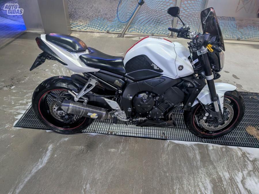 Balts Yamaha FZ1N 2008 Molėtai, ar dzinēja tilpumu 1.00 L un nobraukumu 53 tūkst. km par 3500 €, foto 6 vietnē AUTOMOTO.COM.LV