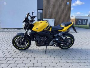 Dzeltens Yamaha FZ1N 2006 Klaipėda, ar dzinēja tilpumu 1.00 L un nobraukumu 44 tūkst. km par 4300 €, foto 9 vietnē AUTOMOTO.COM.LV