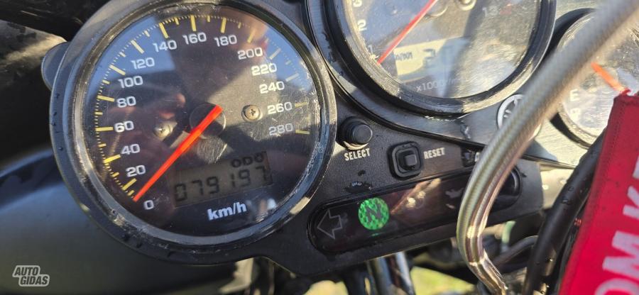 Black Yamaha FZS 1000 2004 in Klaipeda, with an engine capacity of 1.00 L and mileage of 79 thousand km for 1550 €, photo 14 on AUTOMOTO.COM.LV