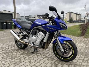Blue Yamaha FZS 1000 2001 in Klaipeda, with an engine capacity of 1.00 L and mileage of 53 thousand km for 2300 €, photo 3 on AUTOMOTO.COM.LV
