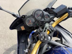 Синий Ямаха FZS 1000 2004 в Тарту, объемом двигателя 1.00 л и пробегом 56 тыс. км за 3100 €, фото 6 на AUTOMOTO.COM.LV