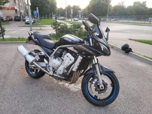 Yamaha FZS 1000 2001 Marijampole, ar dzinēja tilpumu 1.00 L un nobraukumu 54 tūkst. km par 1770 €, foto 3 vietnē AUTOMOTO.COM.LV