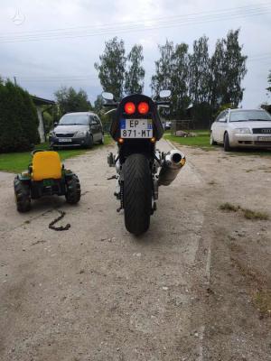 Ямаха FZS 1000 2003 в Шакяй, объемом двигателя 1.00 л и пробегом 65 тыс. км за 1000 €, фото 8 на AUTOMOTO.COM.LV