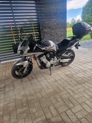 Yamaha FZS 1000 2003 in Tallinn, with an engine capacity of 1.00 L and mileage of 50 thousand km for 2800 €, photo  on AUTOMOTO.COM.LV