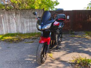 Ямаха FZS 1000 2005 в Рига, объемом двигателя 1.00 л и пробегом 80 тыс. км за 2800 €, фото 7 на AUTOMOTO.COM.LV