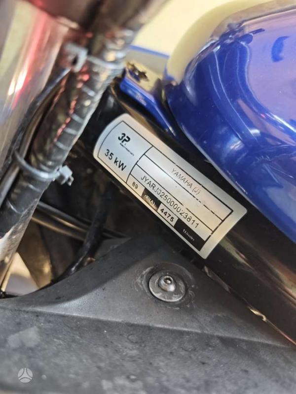 Синий Ямаха FZS 600 2003 в Электренай, объемом двигателя 0.60 л и пробегом 75 тыс. км за 1200 €, фото 6 на AUTOMOTO.COM.LV