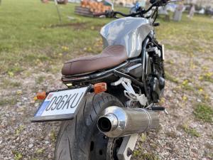 Grey Yamaha FZS 600 1999 in Klaipeda, with an engine capacity of 0.60 L and mileage of 60 thousand km for 2499 €, photo 10 on AUTOMOTO.COM.LV